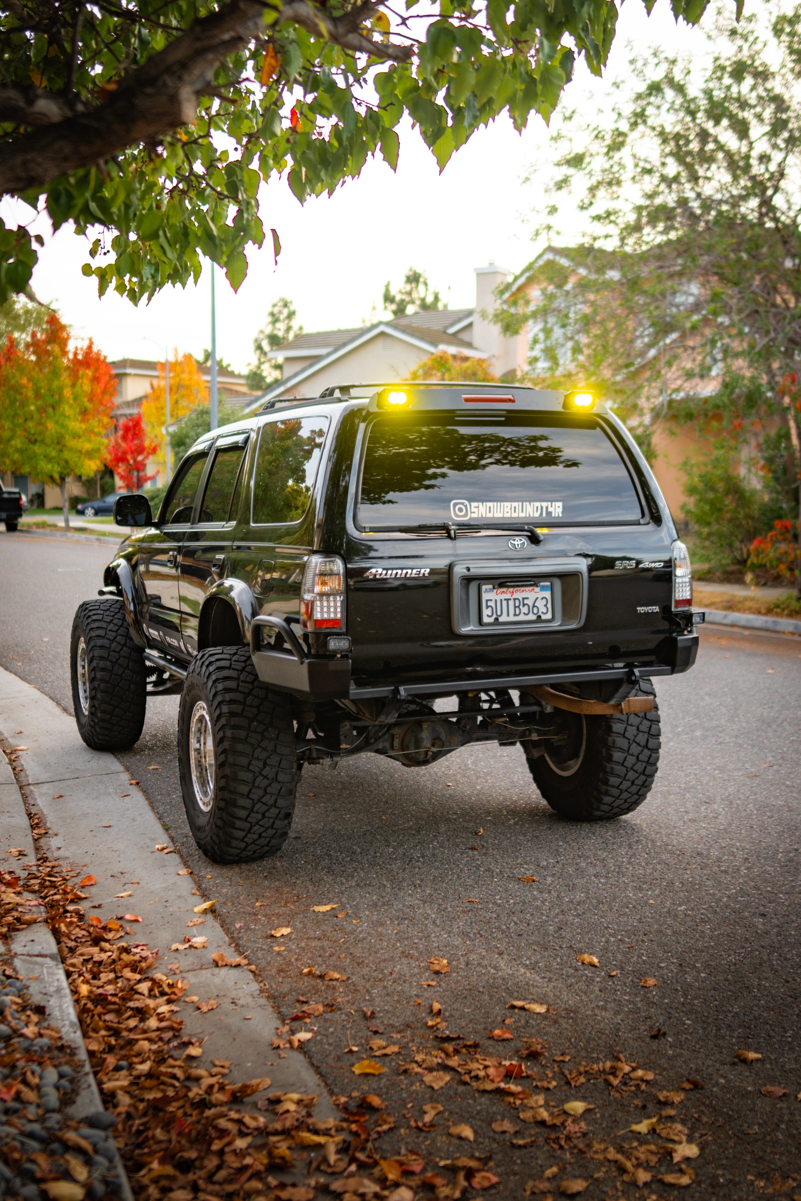 Spoiler with Integrated Baja Designs S2 Chase Lights - 3rd Gen 4Runner ...